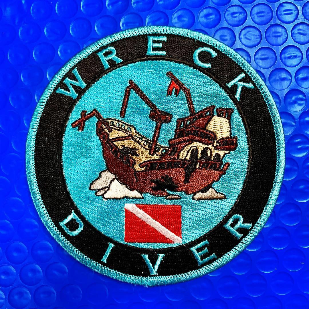 WRECK DIVER Scuba Diving PATCH Embroidered Iron-on Applique Shipwreck Diver Down Flag Emblem - Etsy