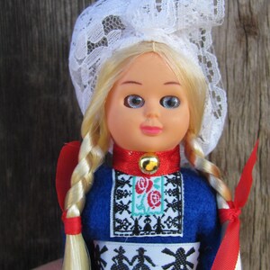 Small Vintage Souvenir Doll in Traditional Costume of Volendam (holland ...