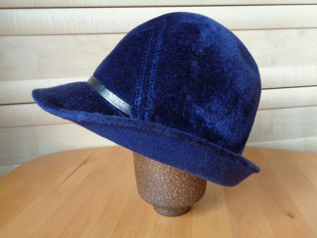 JH "city" Vintage Felt Hat Made in Switzerland; Dark Blue Trilby Hat ...