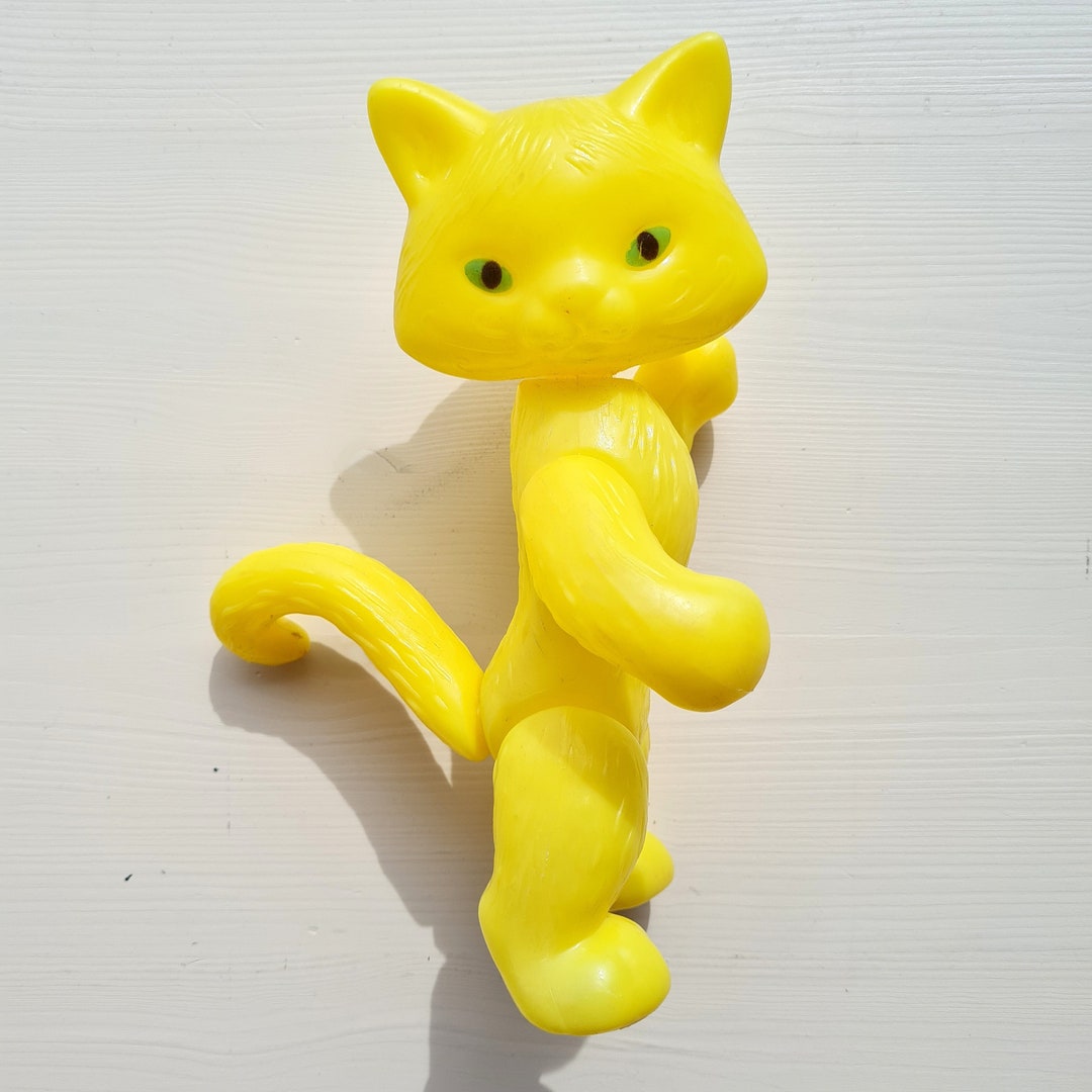 Soviet Cat Toy USSR Vintage Plastic Cat Farmhouse Animal Toddler Yellow ...