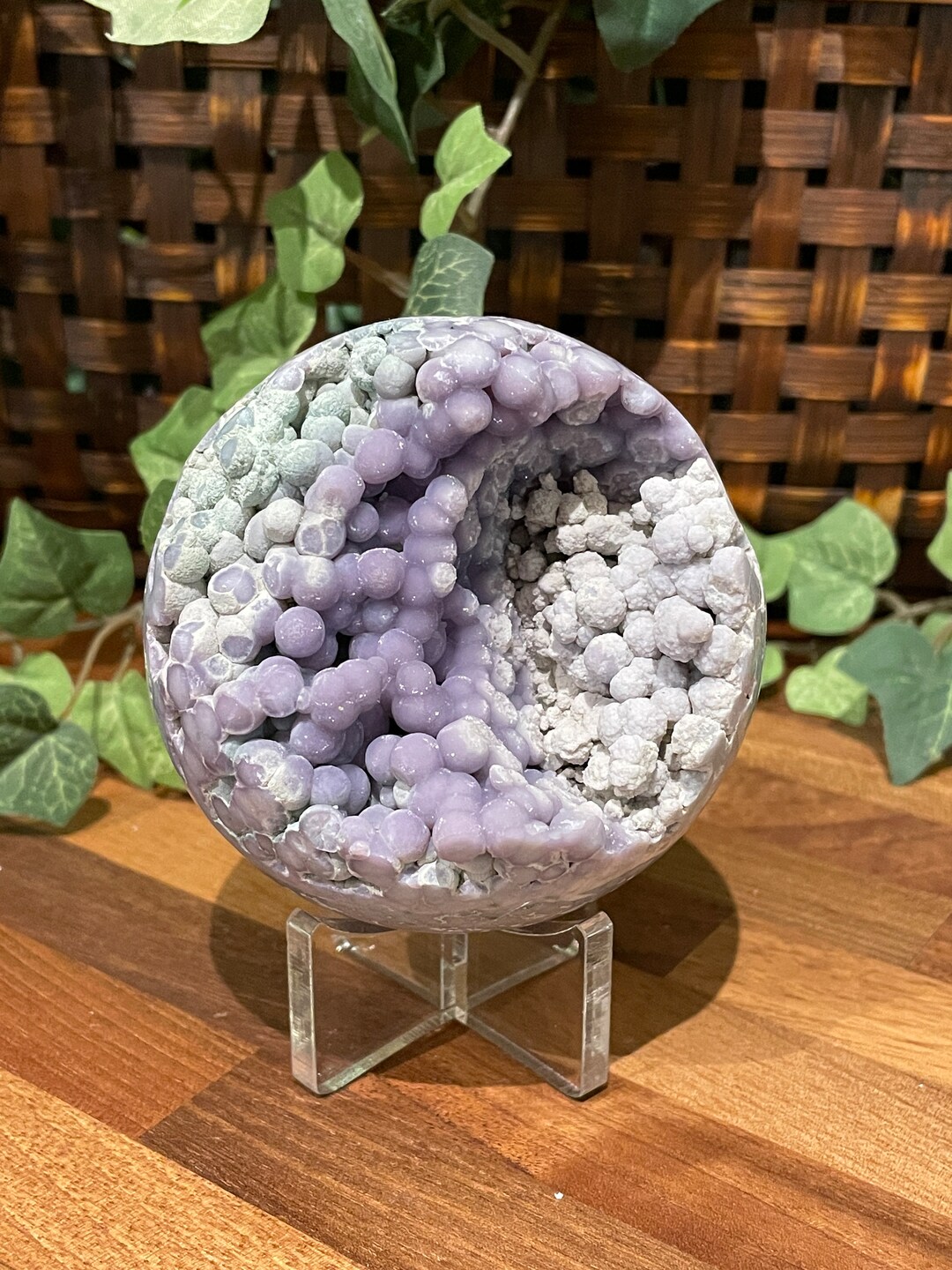 Grape Agate Sphere Indonesian : A Rare and Beautiful Mineral Specimen ...
