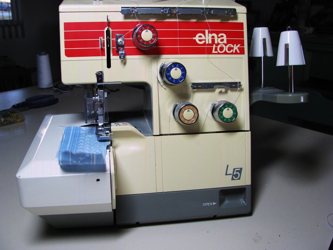 Elna Lock L5vintage Serger Overlock Sewing Machine, All Accessories ...