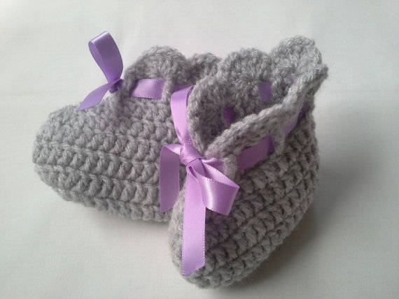 Crochet Pattern Baby Booties, Grey Baby Booties Crochet Pattern ...