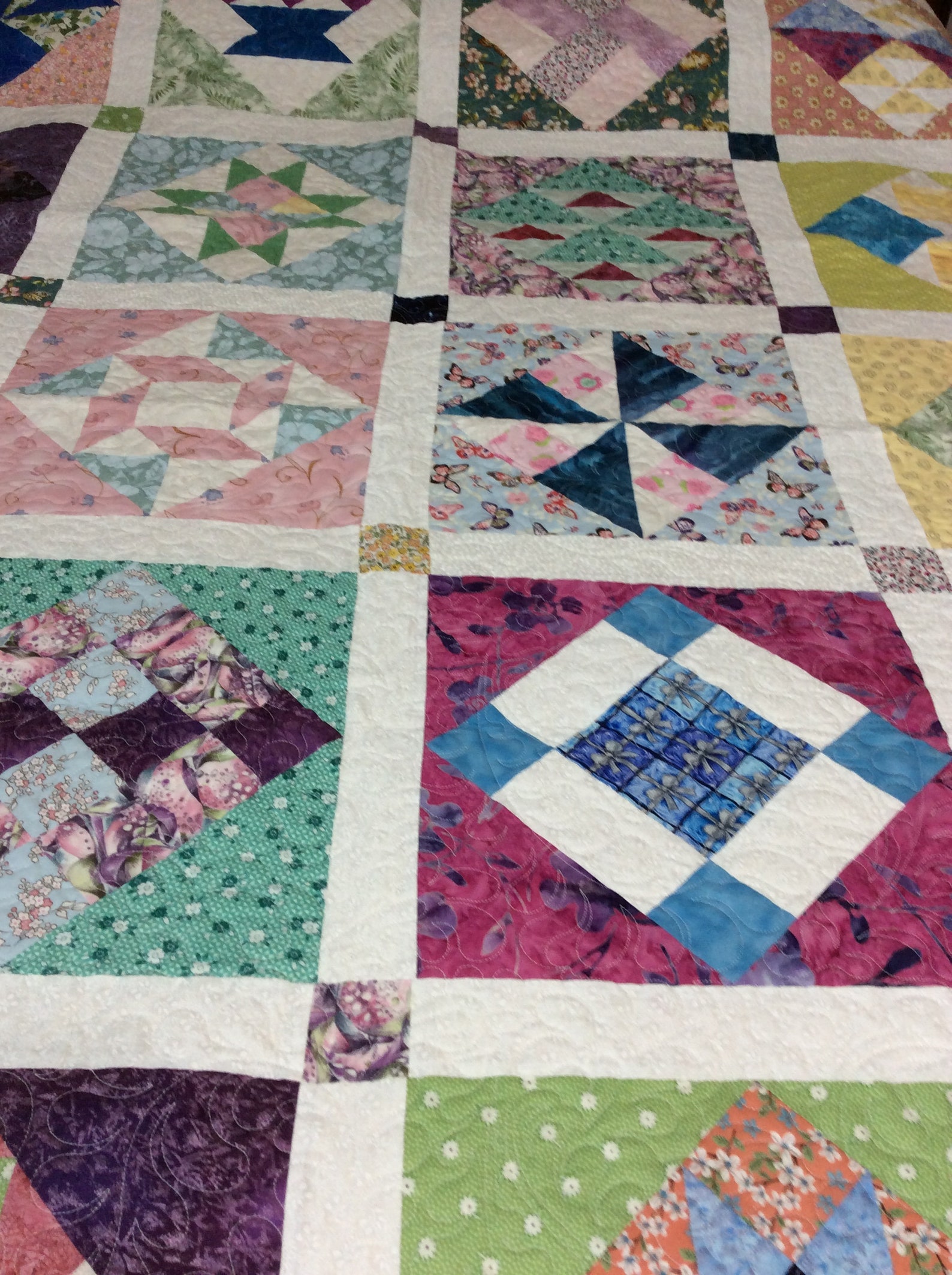 Scrappy Sampler Quilt in Bright Spring Colours Twin Size Bed - Etsy