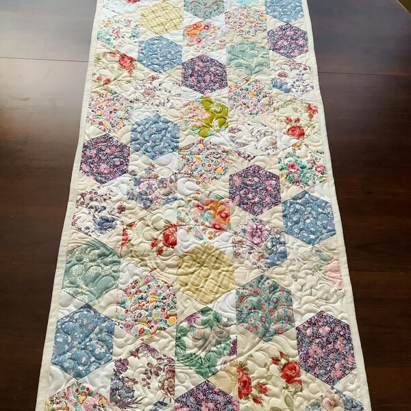Hexagon Table Runner - Etsy