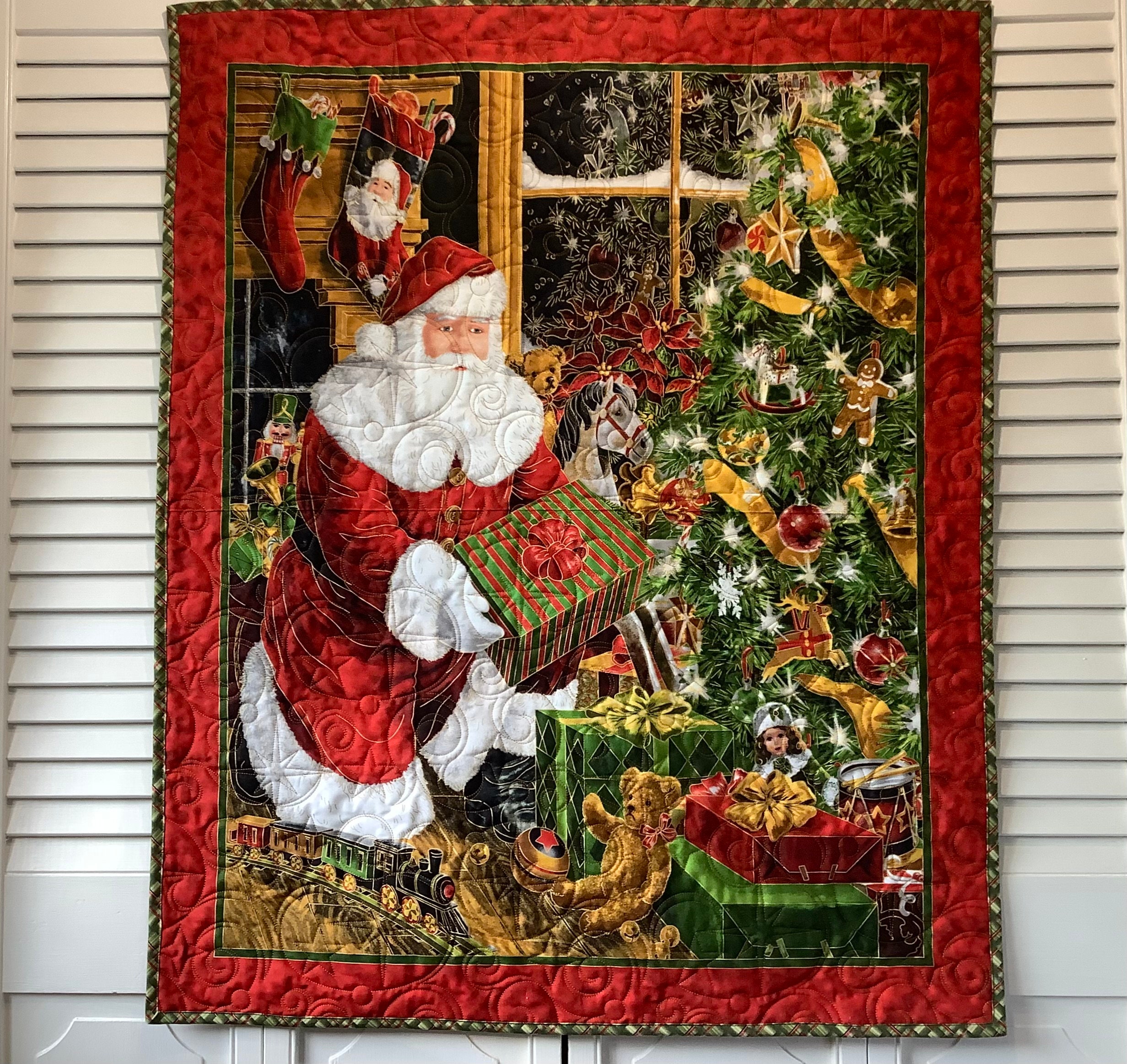 Christmas Quilted Wall Hanging, Santa Claus and Xmas Tree With Presents ...