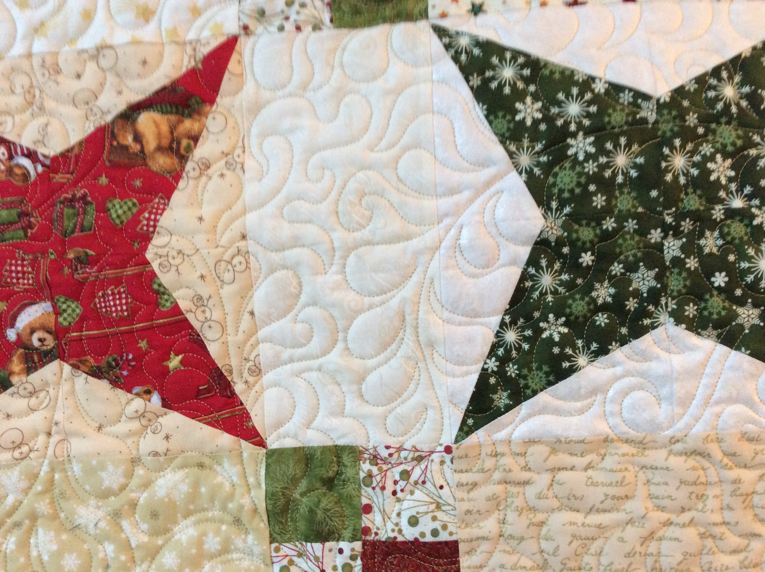 Christmas Star Handmade Quilt, Scrappy Multi Coloured Holiday Blanket ...