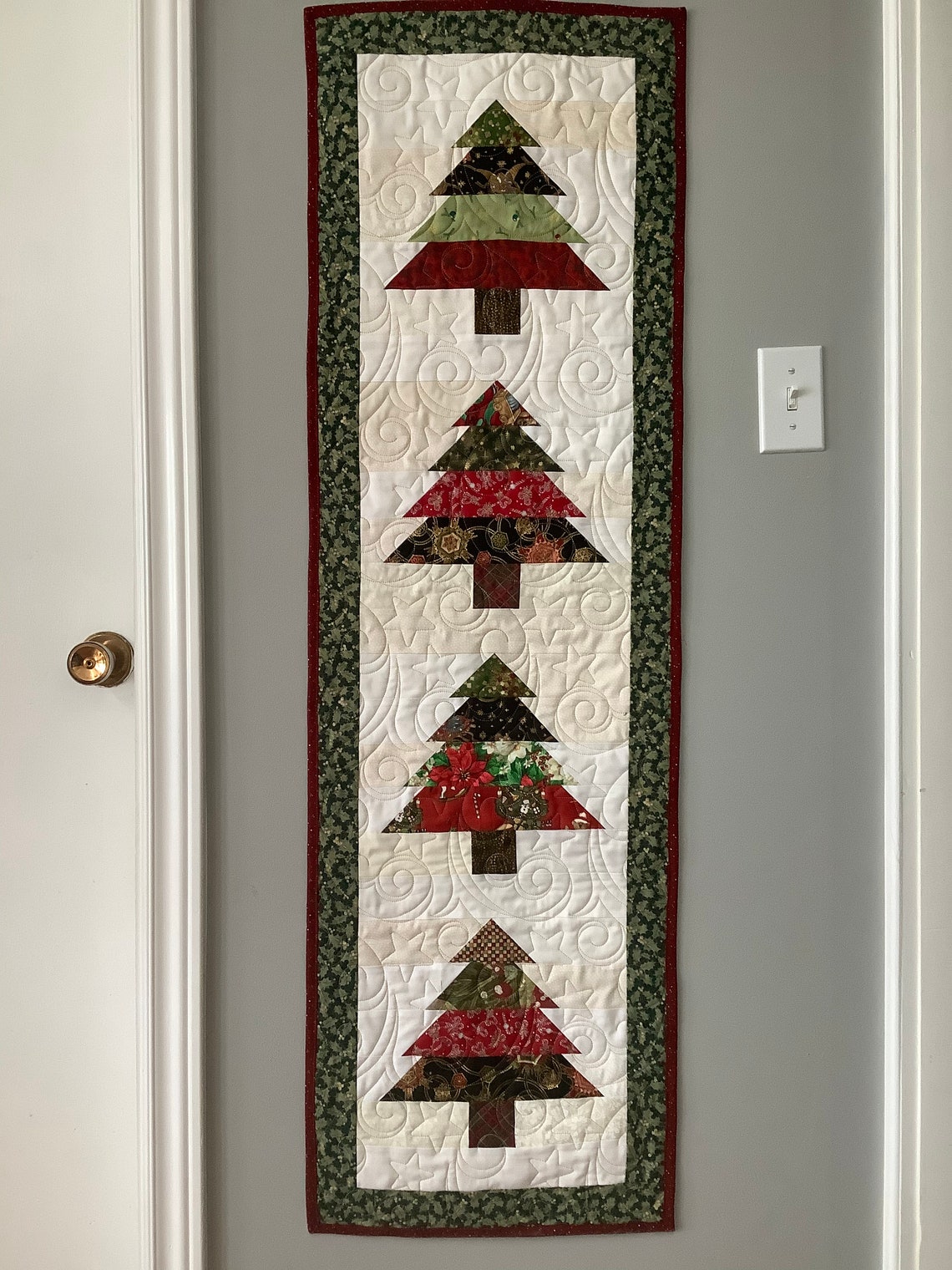 Christmas Tree Quilted Table Runner or Wall Hanging in Red - Etsy
