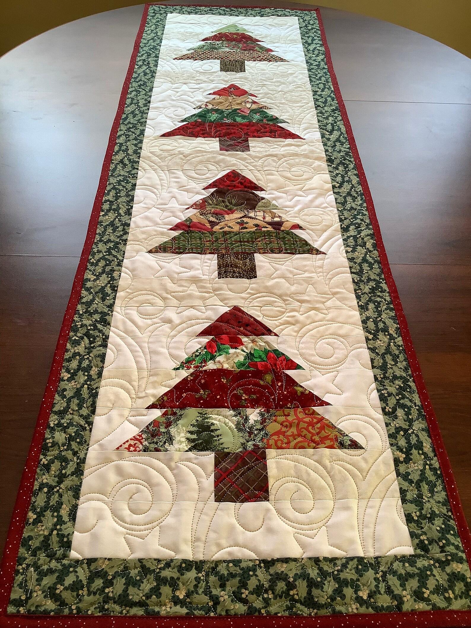 Christmas Tree Quilted Table Runner or Wall Hanging in Red - Etsy