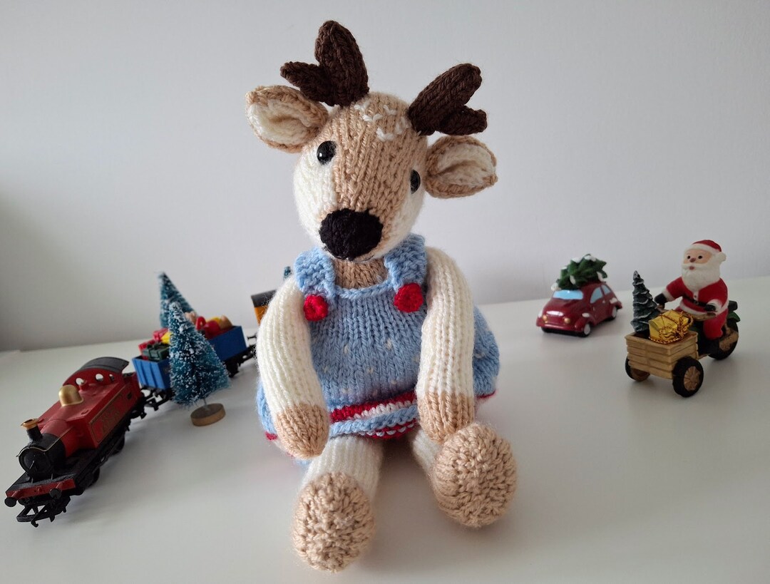 Knitted Reindeer Pattern Pdf Reindeer, Knitting Hobby, Christmas ...
