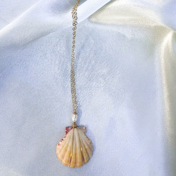 Sunrise Shell Necklace - Etsy