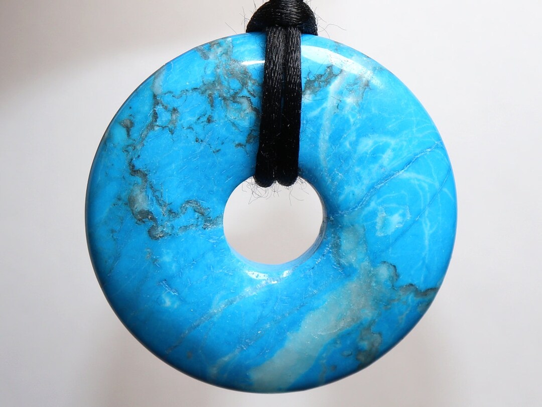 Turquoise Rec. donut Necklace With Cord Stone Size: 30 Mm / 1.18 Inches ...