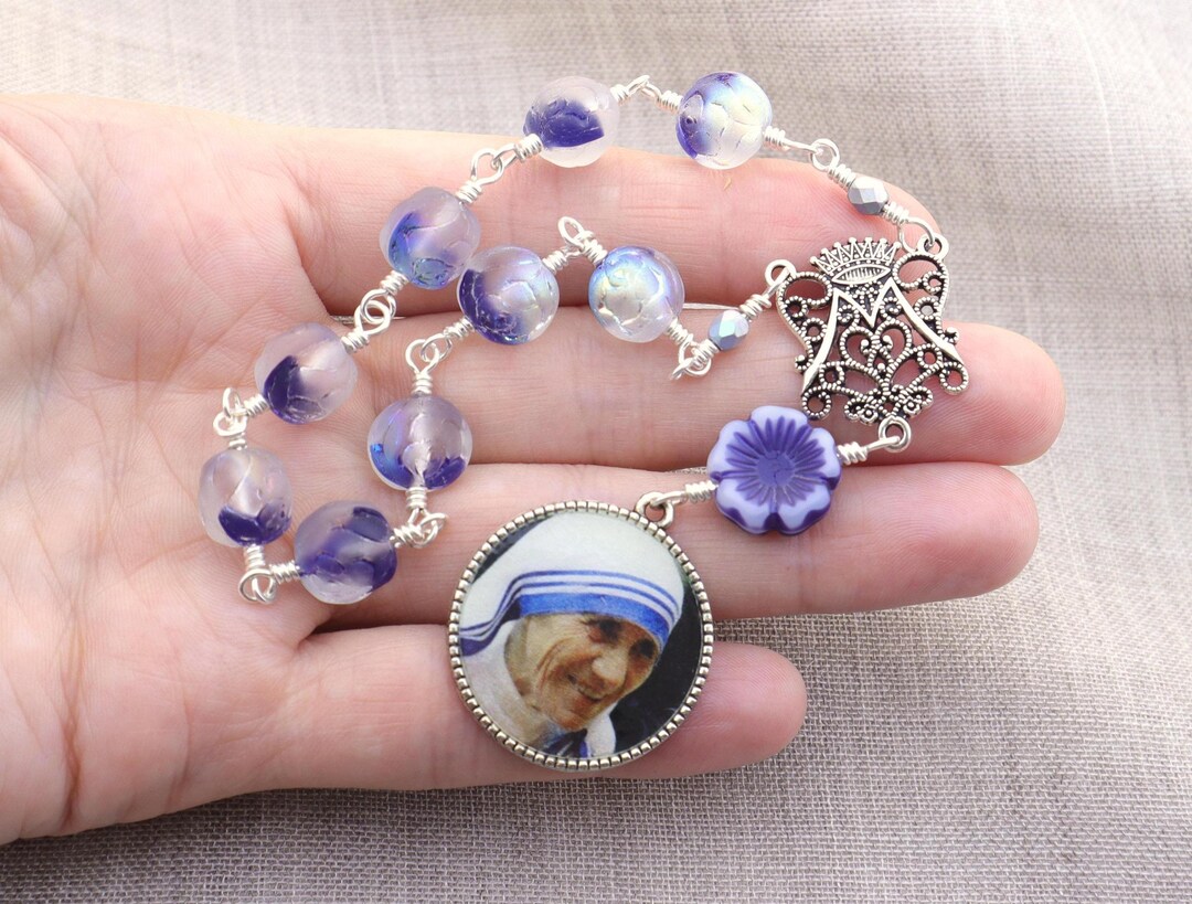 Memorare Chaplet Saint Mother Teresa of Calcutta Flying Novena ...