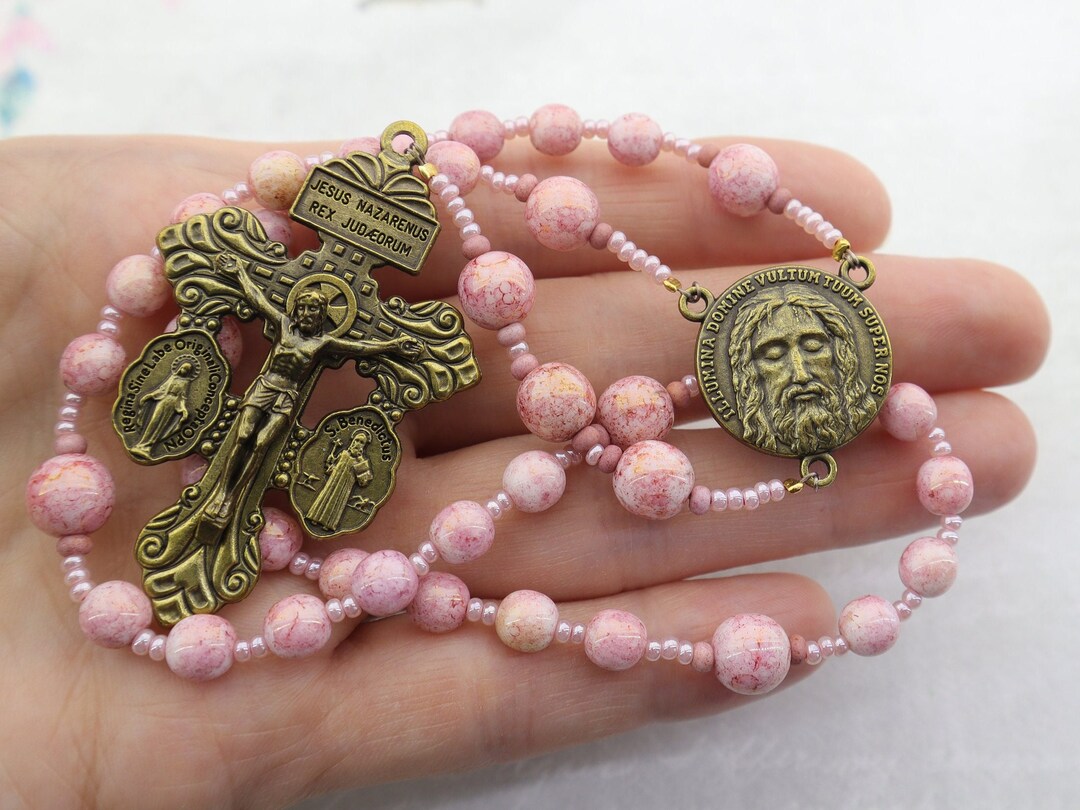 Chaplet of the Holy Face Sacred Heart Chaplet of Reparation Pink ...
