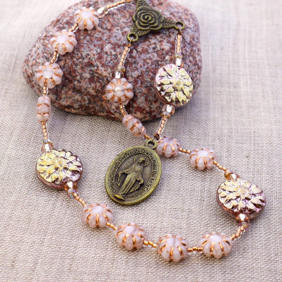 Little Crown Chaplet of Immaculate Conception: Blessed Virgin Mary ...