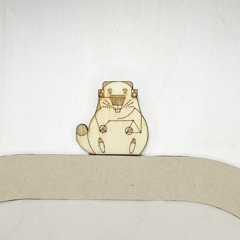 Beaver Brooch - Etsy