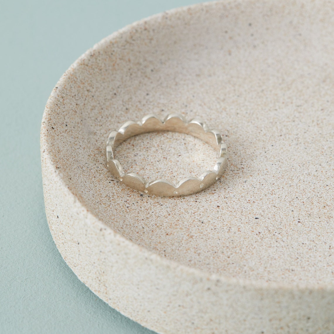 Silver Scalloped Ring Heavy - Etsy