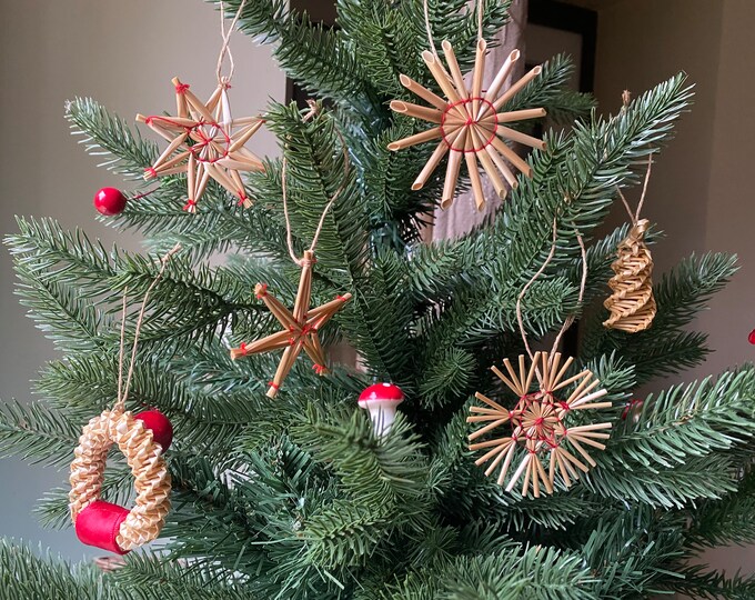 16 Vintage Straw Christmas Ornaments Set of 16 Handmade Straw Snowflake ...
