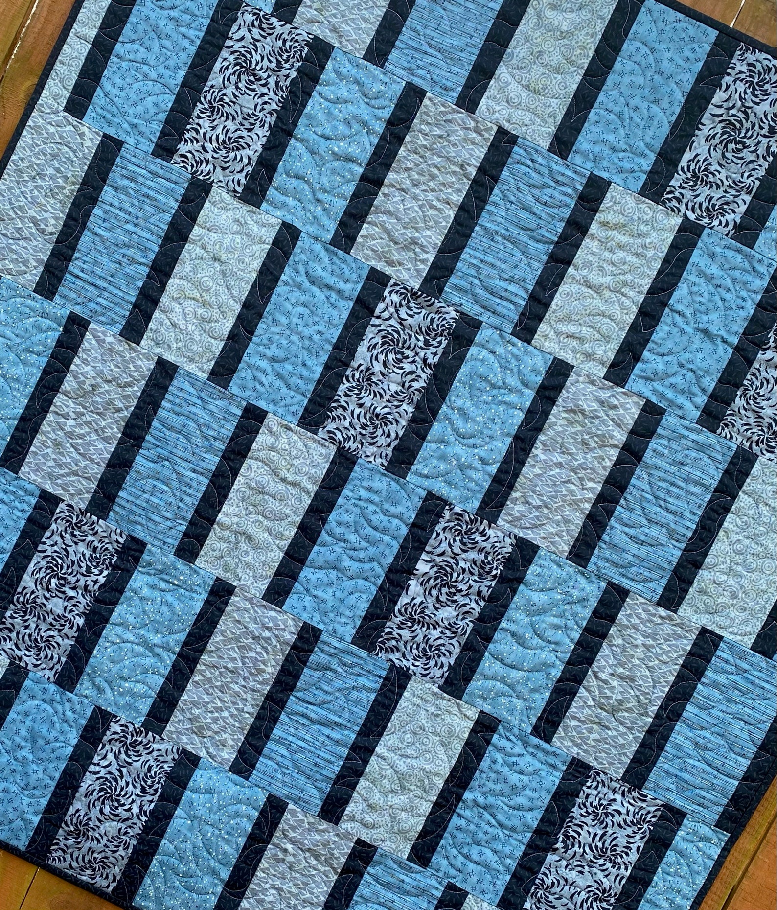 Black and Blue Quilt - Etsy
