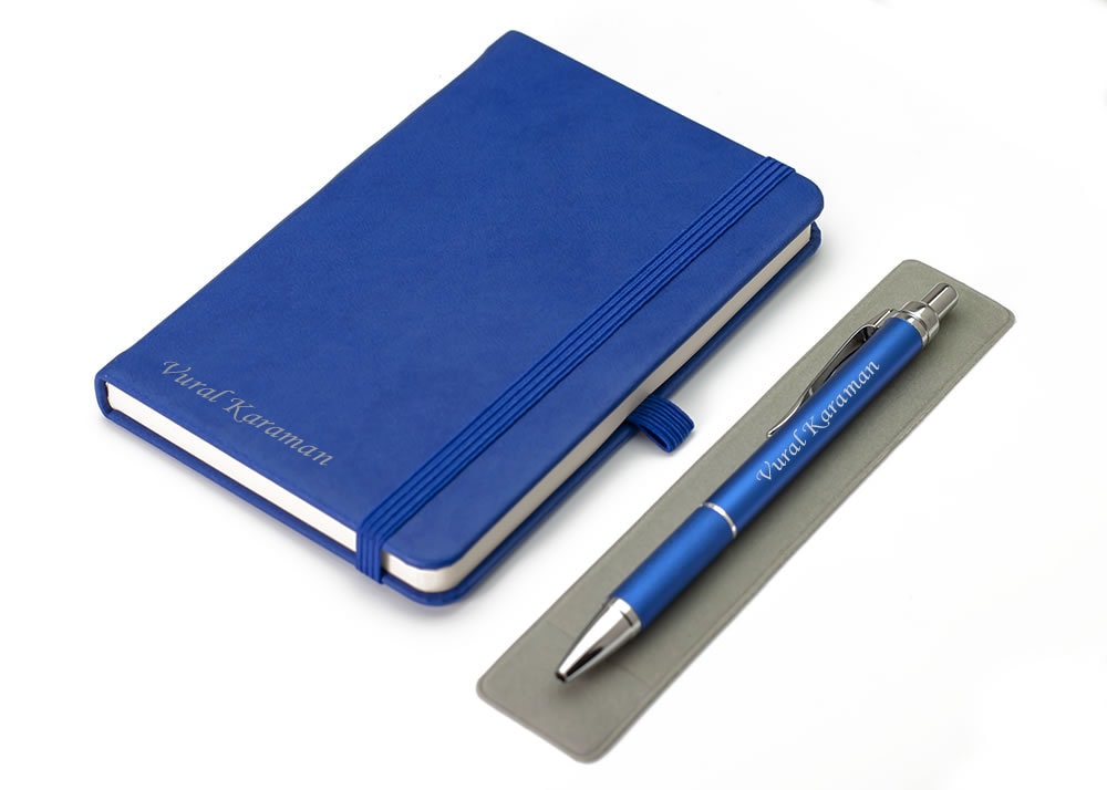 Personalisiertes Notizbuch und Stift-Set - Blau / Personalisierte Name ...
