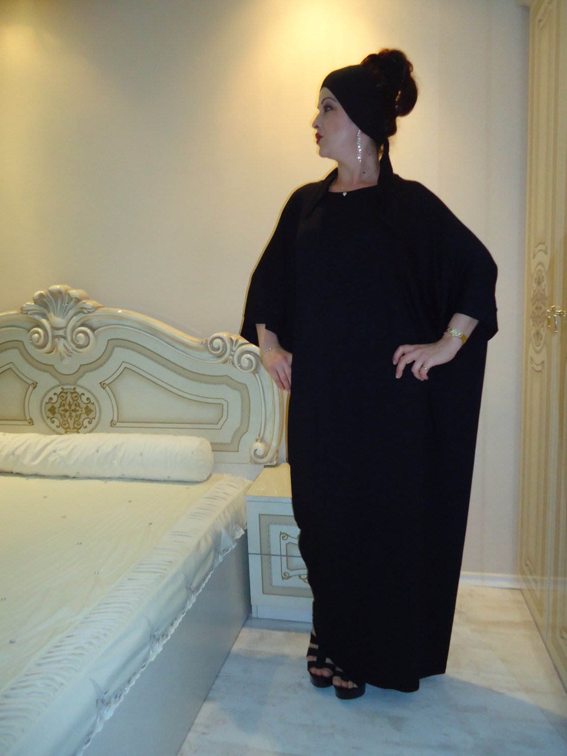 Unique Hand Open Back/oversize Extravagant Dress/ Robe Caftan/ - Etsy