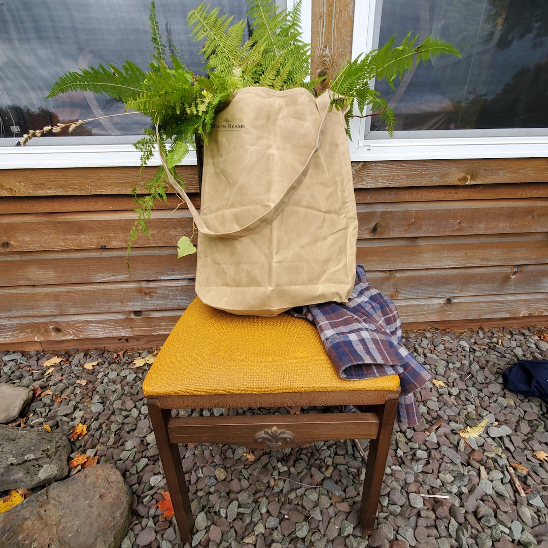 Mushmoon Over the Shoulder Foraging Holder. (reusable Sling, Waxed ...
