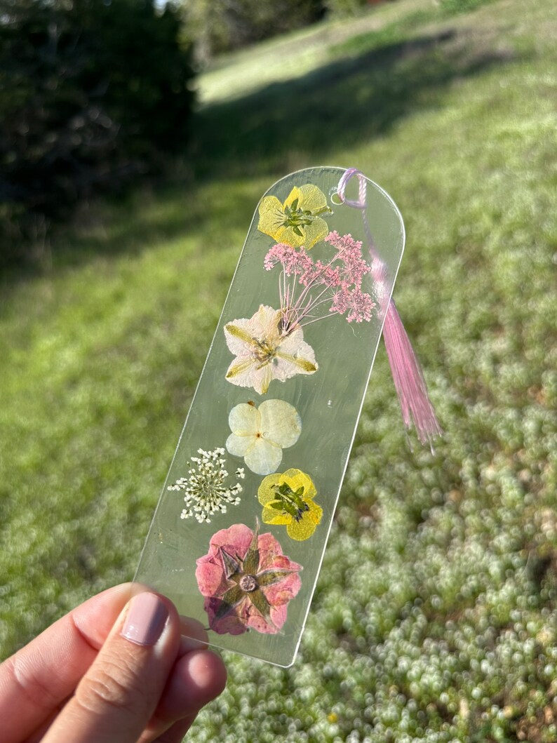 Taylor Swift lover Inspired Pressed Floral Acrylic Bookmark - Etsy