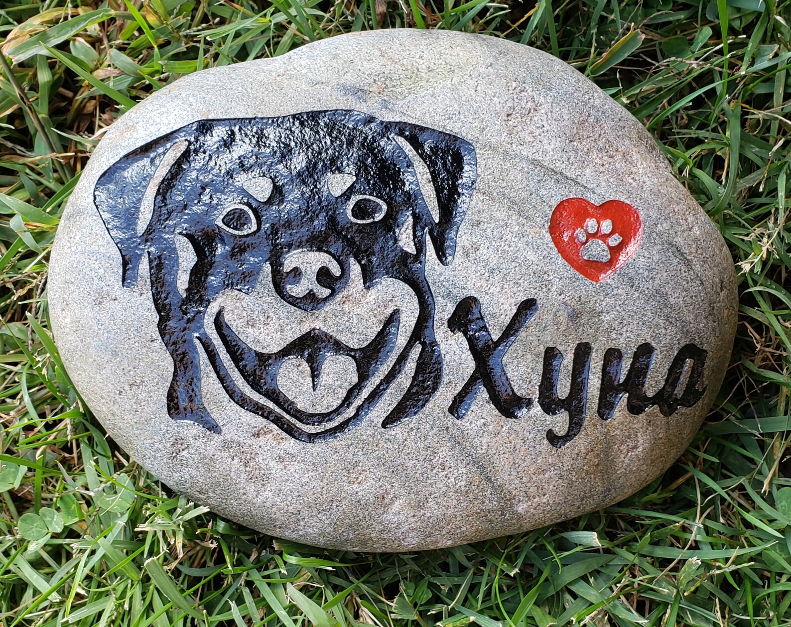 Pet Memorial Stone Rottweiler 7/8 or 9/10 Personalized - Etsy