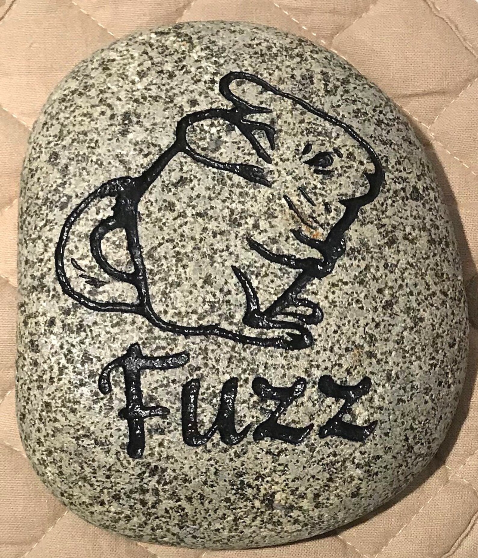 Pet Memorial Chinchilla Stone 5”/6" or 7”/8", Engraved Personalized ...