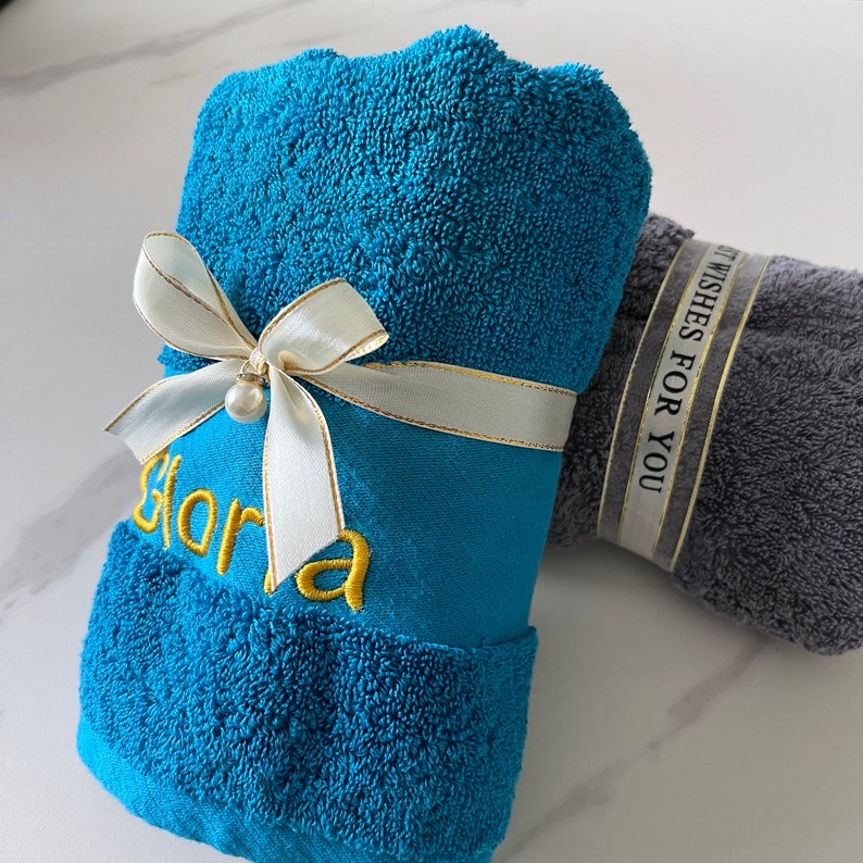 Personalized Embroidered Towel,custom Monogrammed Embroidered Bath ...