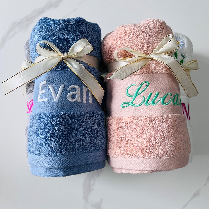 Personalized Embroidered Towel,custom Monogrammed Embroidered Bath ...