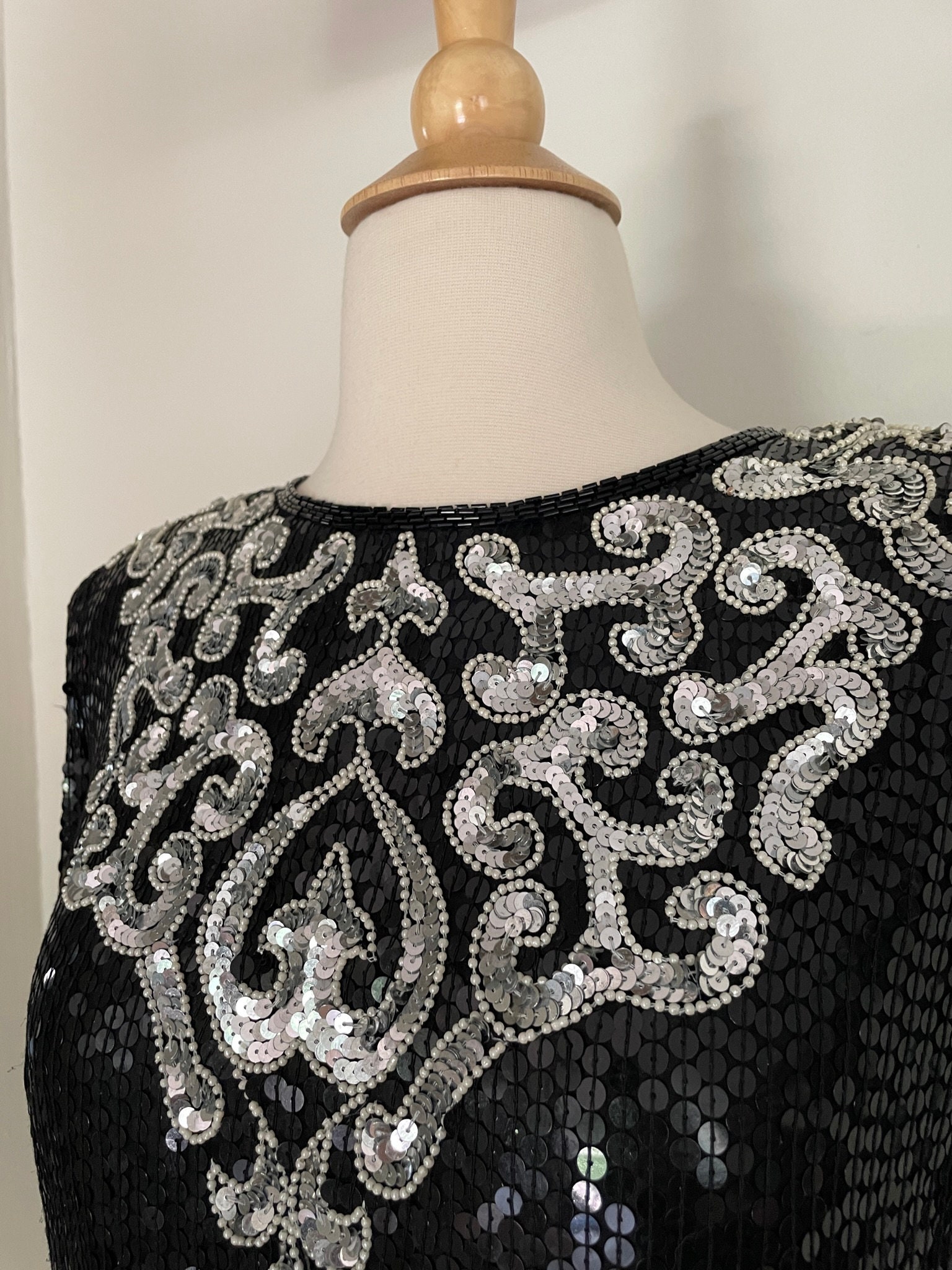 Vintage 1980’s Black Silver Sequin Long Sleeve Pull Over Disco Evening ...