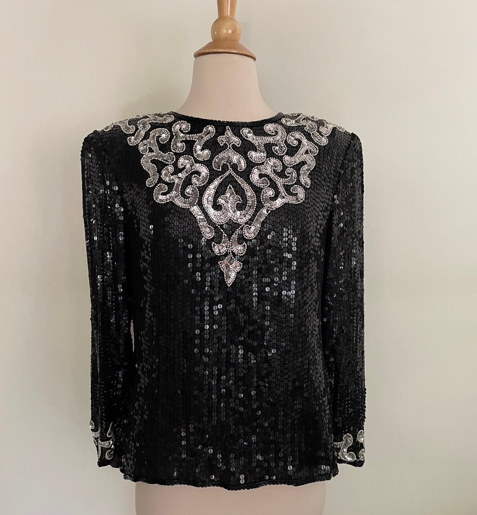Vintage 1980’s Black Silver Sequin Long Sleeve Pull Over Disco Evening ...