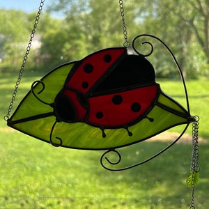 Lady Bug Leaf Stained Glass Suncatcher - Etsy