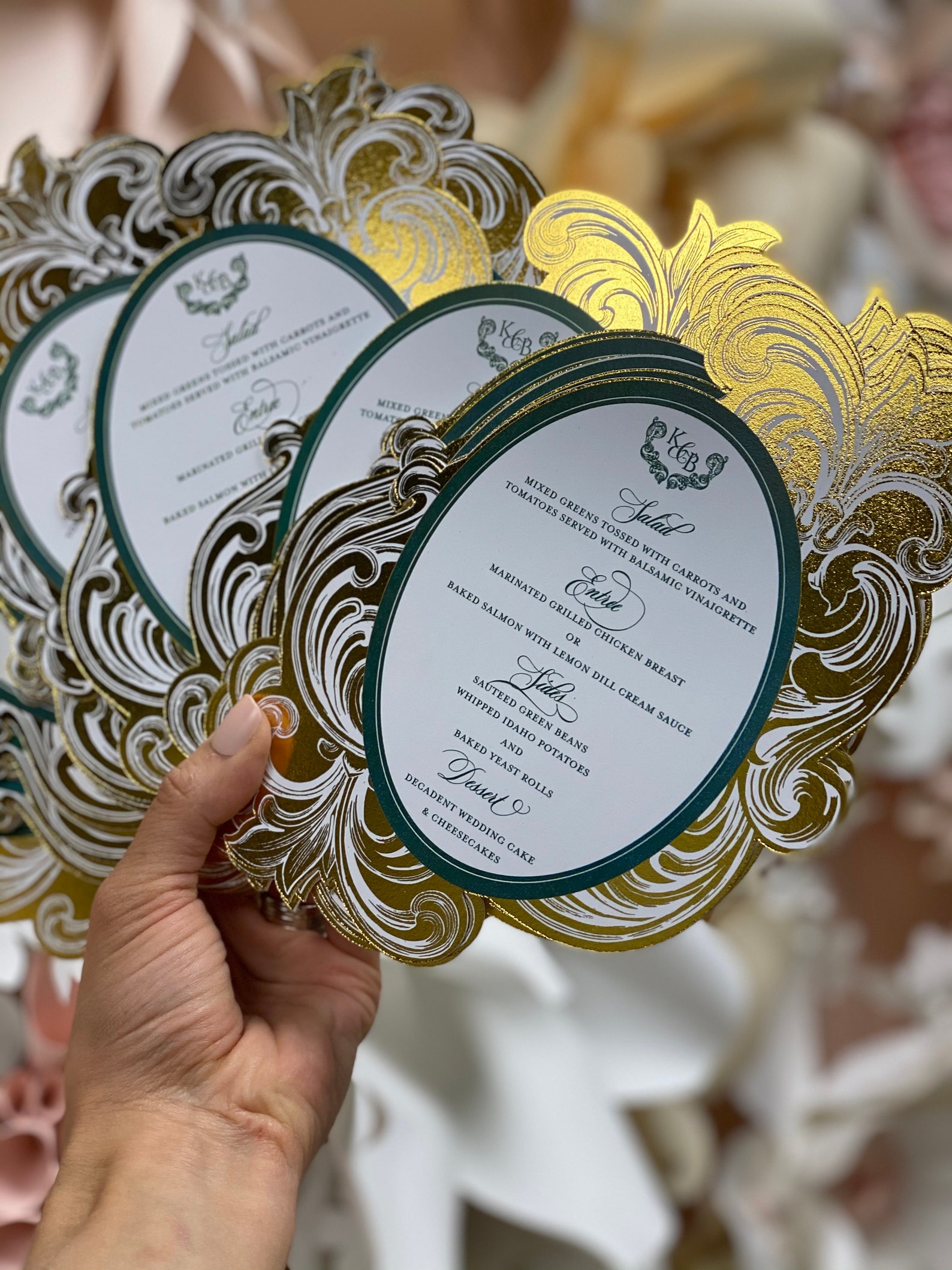 Highly Customized Menus/ Forest Green & Gold Foil Menus/ Fancy - Etsy