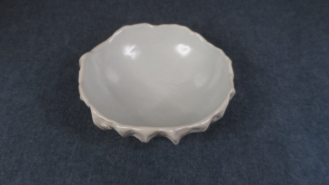 Handmade Scalloped Pottery Bowl, Light Green Interior, 3.5 Inch - Etsy