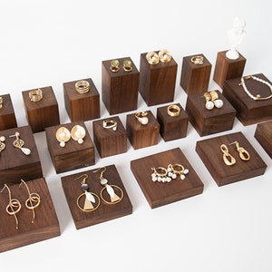Walnut Wood Jewelry Display, Wooden Jewelry Organizer Stand, Ring Stand ...