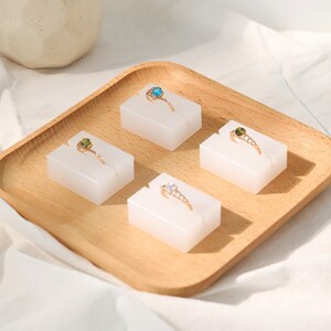 Acrylic Ring Display, Acrylic Jewelry Display, Ring Stand Holder, White ...