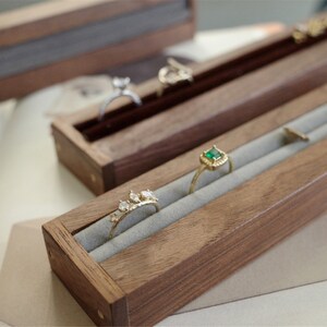 Black Walnut Ring Display, Jewelry Organizer Stand, Ring Stand Holder ...