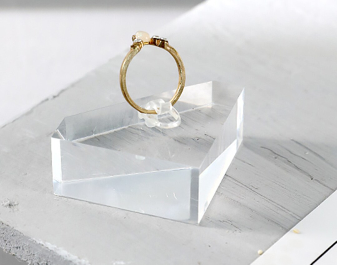 2 of Acrylic Ring Display, Acrylic Jewelry Display, Transparent Ring ...