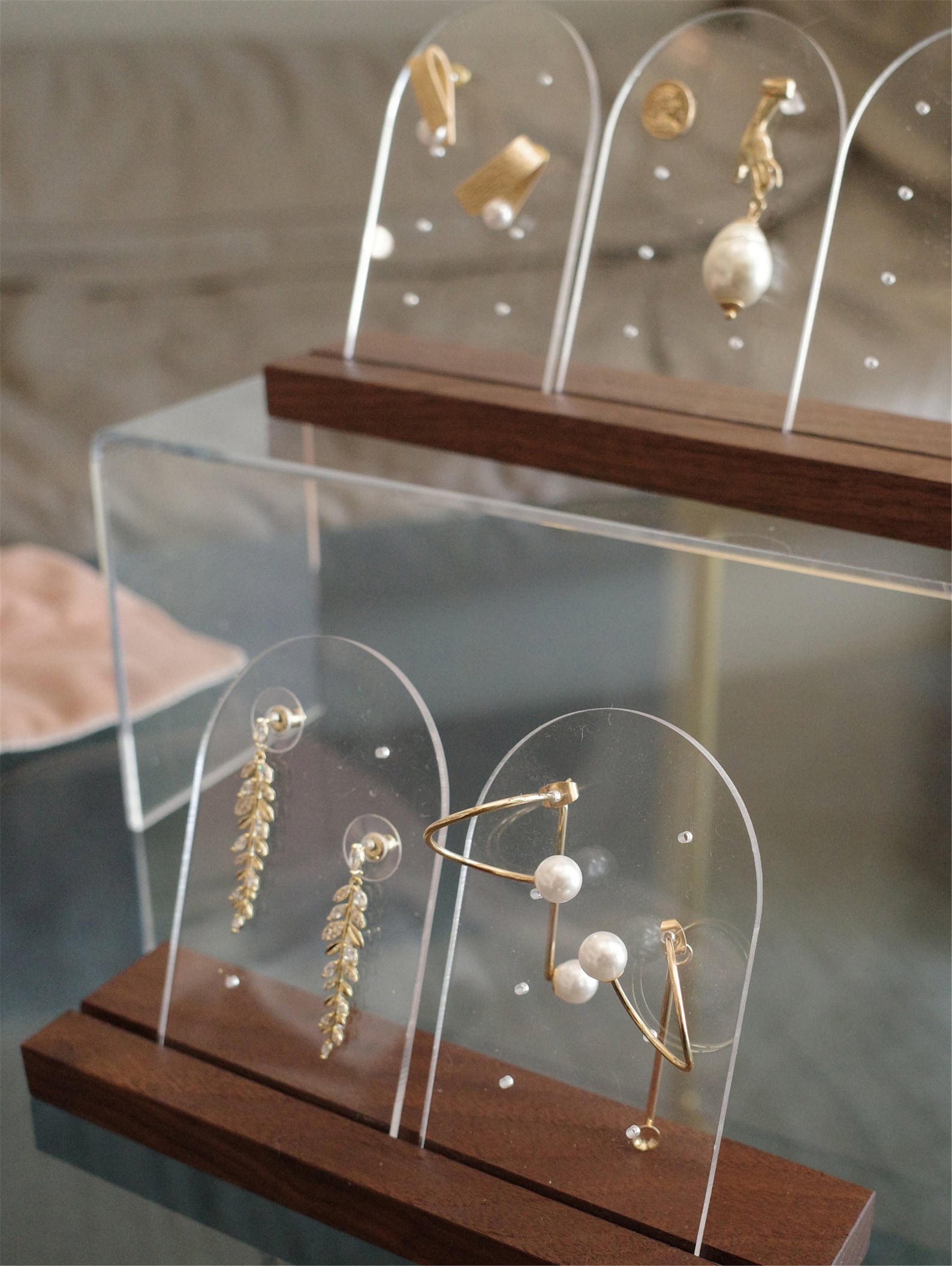 Walnut Wood Earring Display Wooden Jewelry Organizer - Etsy