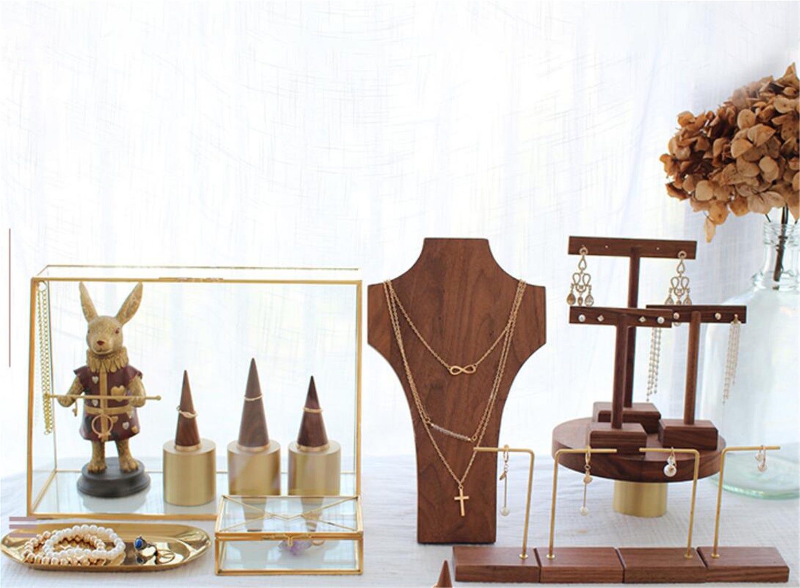 Walnut Wood Jewelry Display Wood Ring Stand Holder Wood - Etsy