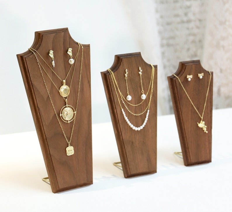 Walnut Wood Necklace Display Necklace Bust Wood Necklace - Etsy
