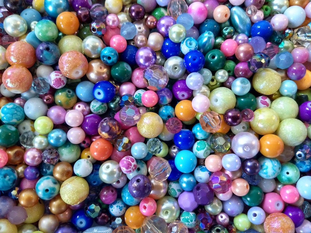 DESTASH 1/4 Pound Bead Soup Mix, Mixed Glass Beads, Acrylic Beads ...