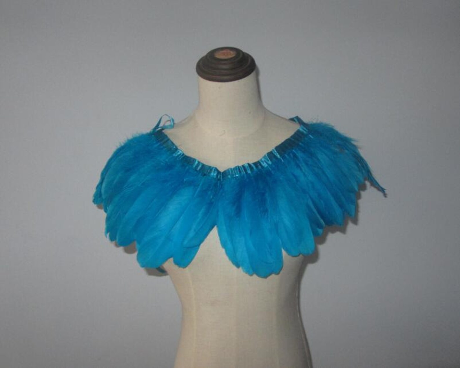 Turquoise Feathers SHAWL Shrug Shoulders Feathers Cape - Etsy