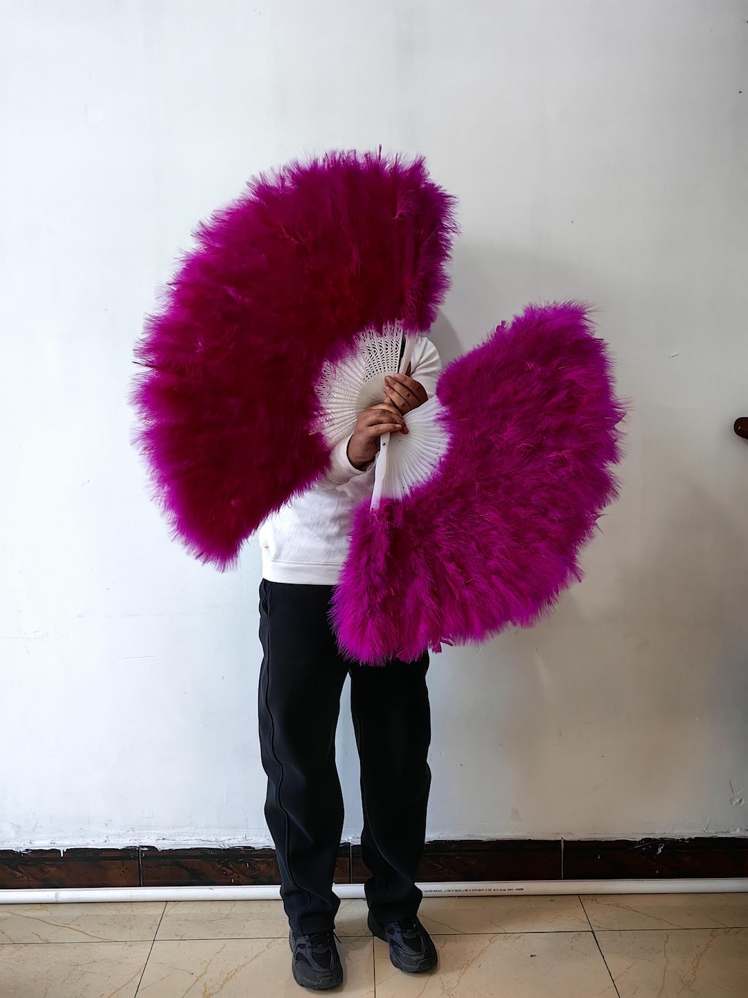 16*32inch Hot Pink Large Feather Fan for White Christmas Sister Fans ...