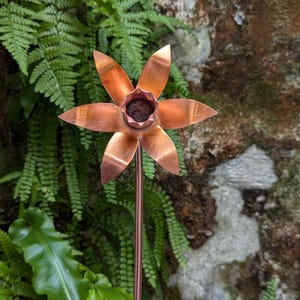Copper Daffodil, Metal Spring Flower - Etsy