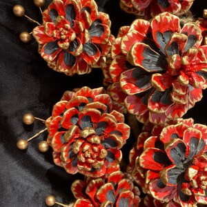 Brush Painted Pine Cones Wreath of 38 Cm Pinus Pinea Pine Cones. Hand Painted Natural Pinus ...