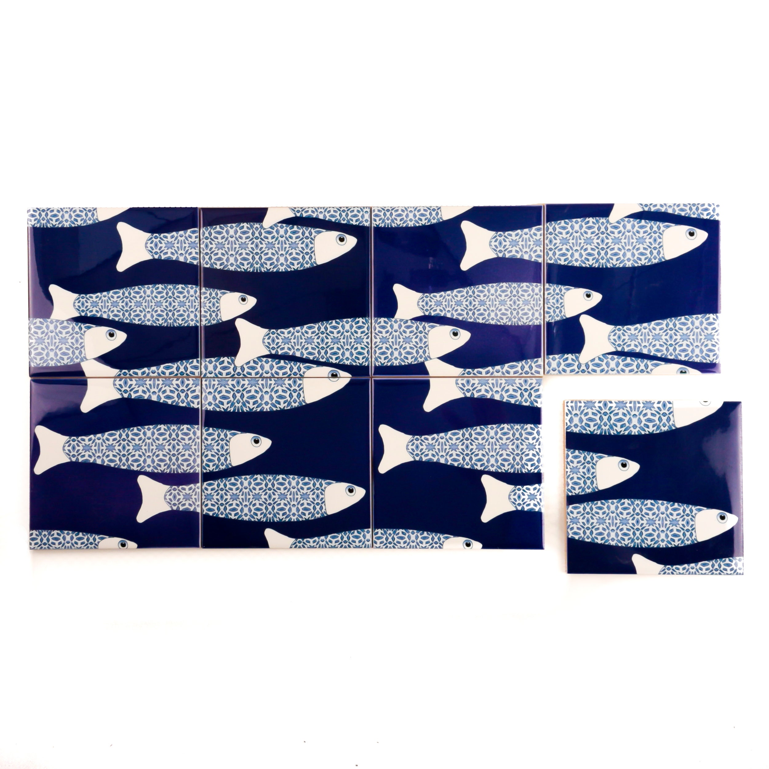 Large Navy Blue Fish Tiles - Rich Blue Ocean Tile - Aquarium Feature ...