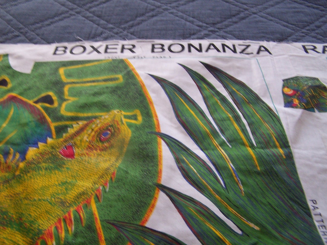 Boxer Shorts Pattern on Printed Fabric, Jungle Design With Tropical ...